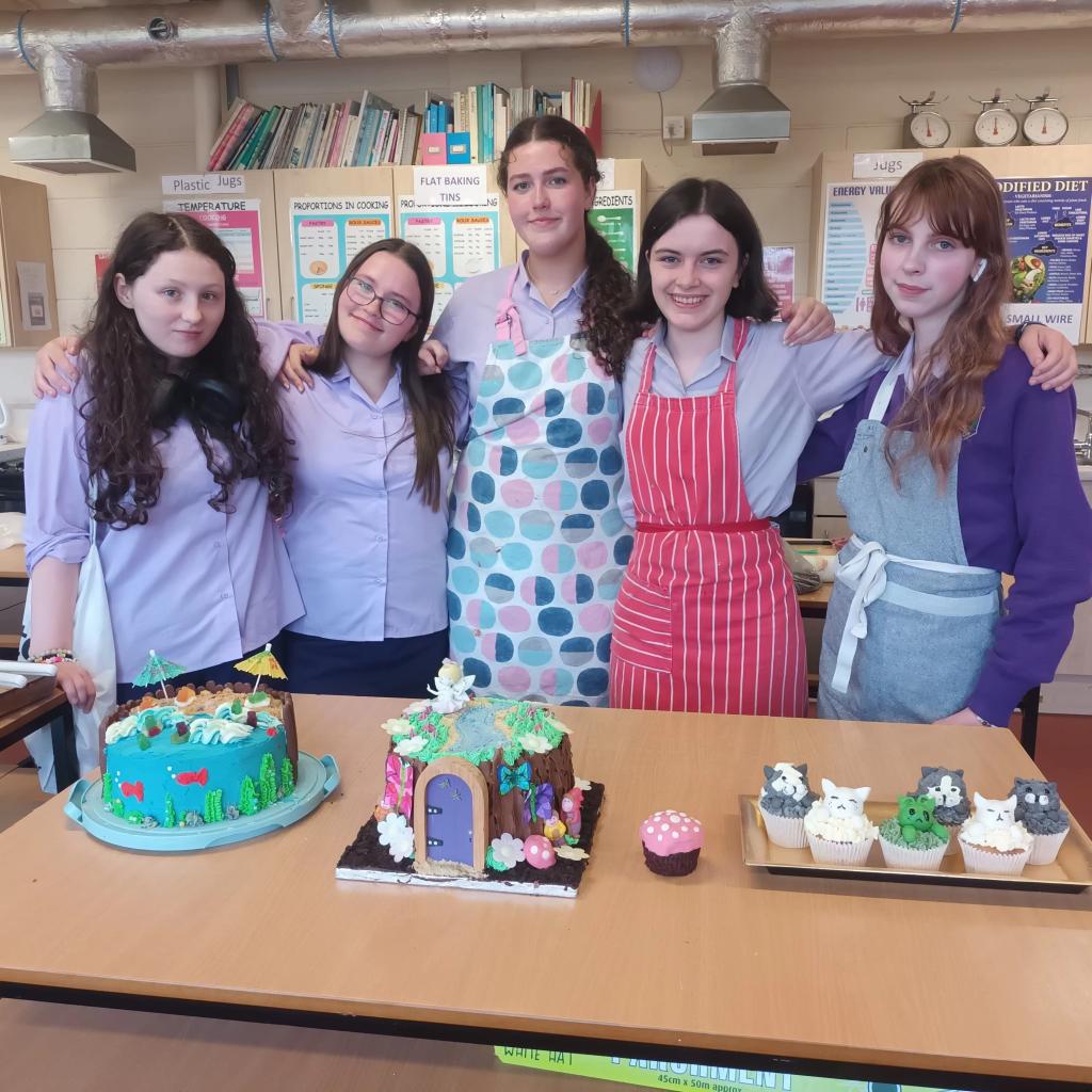 TY Annual Cake Decorating Competition – Regina Mundi College